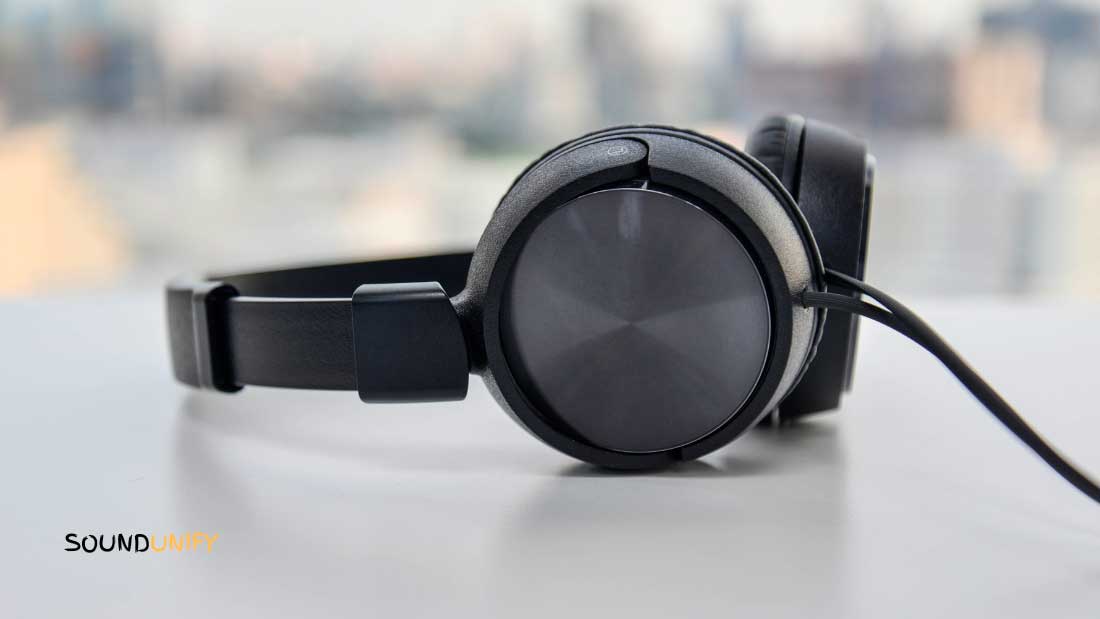 What Are Over-Ear Headphones?
